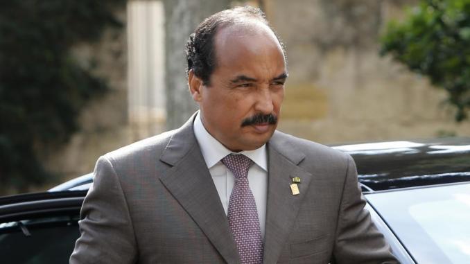Affaire de l’ancien président : la guerre du verbe des avocats des deux ...