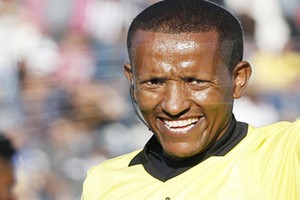 Coupe du monde Qatar 2022 : l'arbitre éthiopien Tessema dirigera le ...