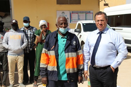 « Solidarité Ramadan » : distribution de colis alimentaires par l ...