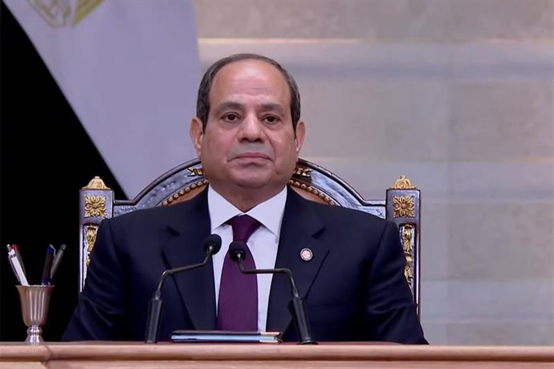 En Égypte, le président Abdel Fattah al-Sissi prête serment pour un ...
